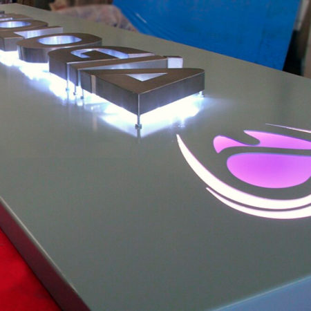 LETRAS ACRÍLICO CON LED | Decore Hogar y Empresa