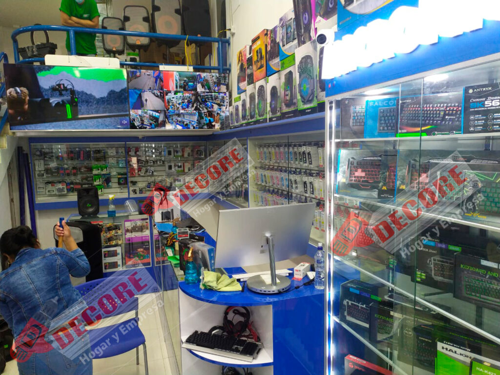 REMODELACIÓN DE LOCAL-INSTALACION DE MUEBLES-TIENDA DE COMPUTADORAS ...